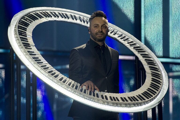 Ovi - Eurovision Universe